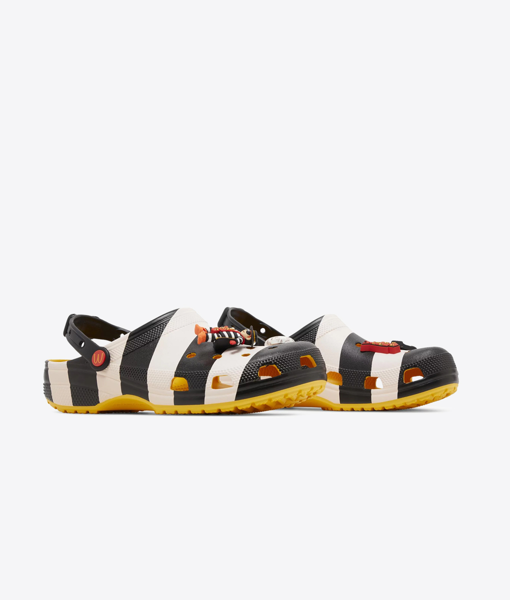 Crocs - X Mc Donald'S Classic Clog Hamburglar - VegNonVeg