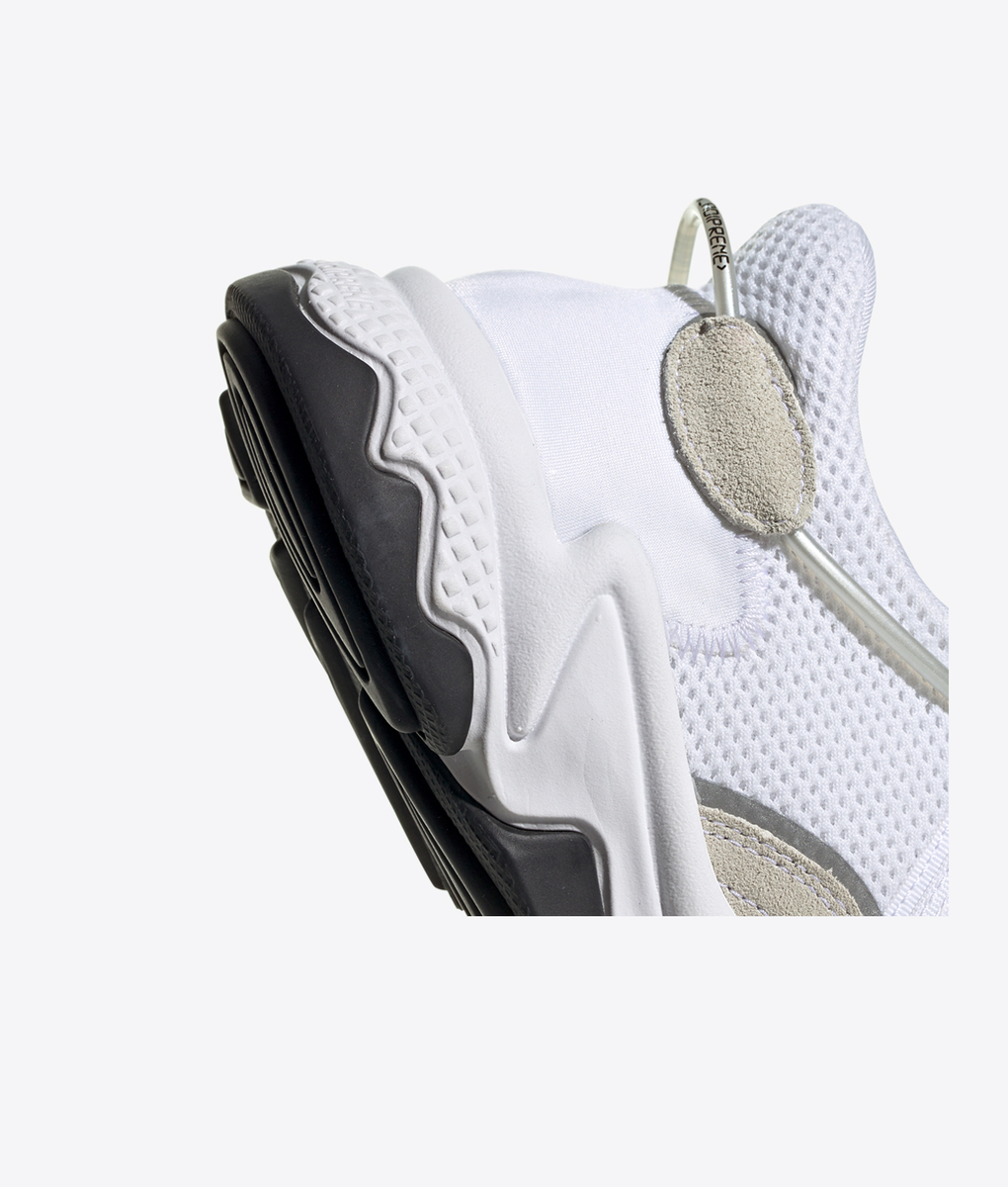 Adidas Originals - ADIDAS ORIGINALS OZWEEGO WHITE/CORE BLACK l BUY Men ...