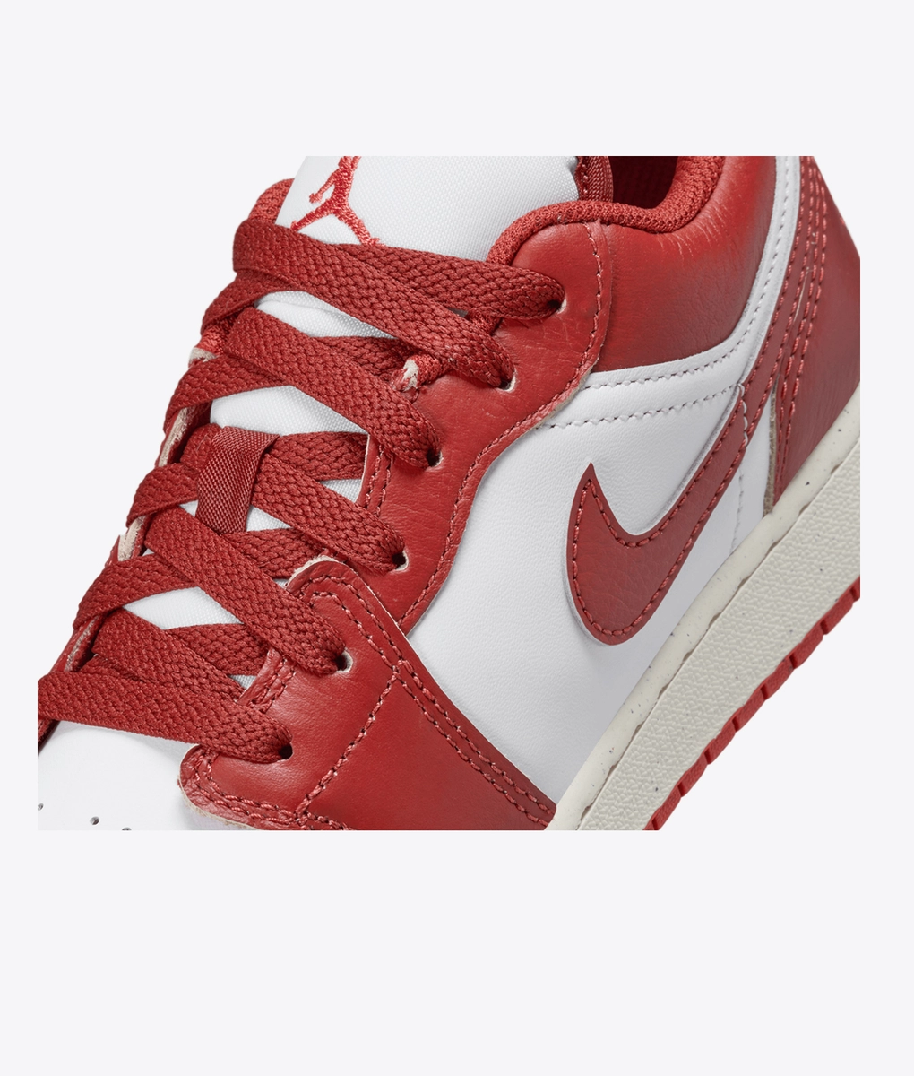 Jordan - Air Jordan 1 Low Se - VegNonVeg