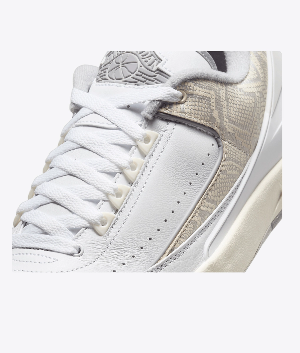 Jordan - Air Jordan 2 Retro Low - VegNonVeg