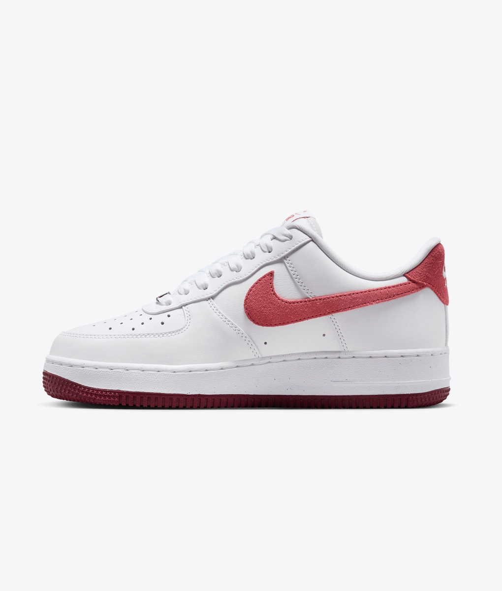 Nike - Air Force 1 '07 - VegNonVeg
