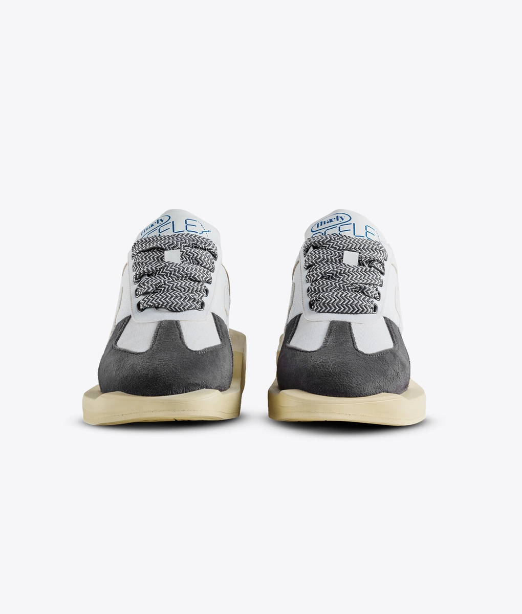 Thaely - Reflex Runner - VegNonVeg