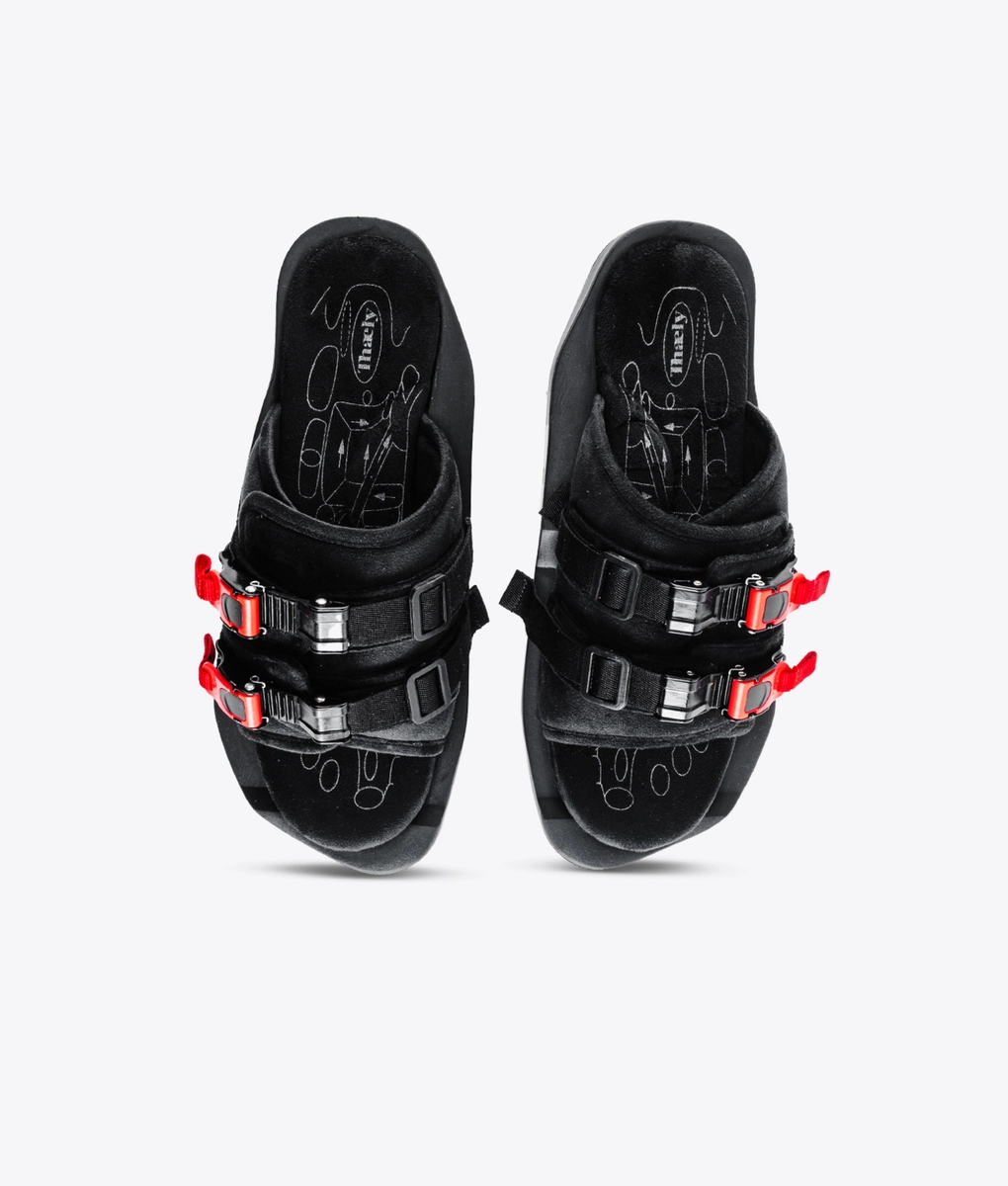 Thaely - Reflex Slide - VegNonVeg