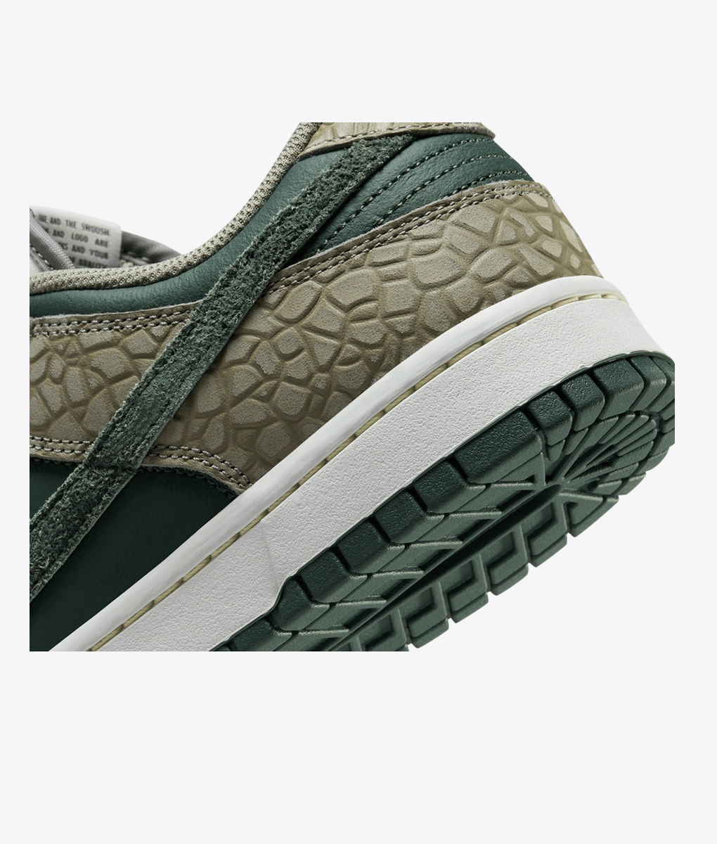 Nike - NIKE DUNK LOW RETRO PREMIUM DARK STUCCO/VINTAGE GREEN-SUMMIT ...