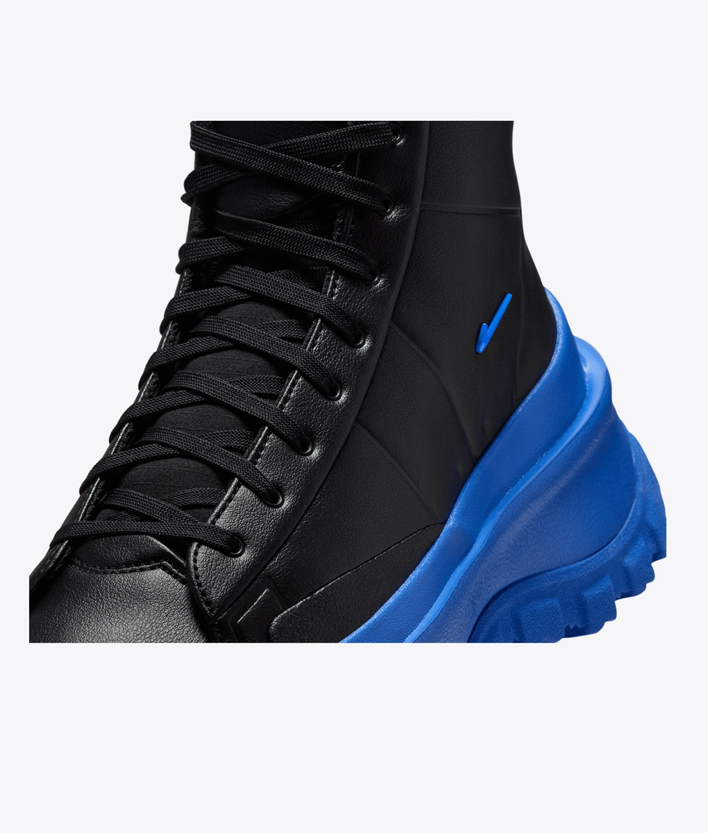 Nike - Blazer Roam Mid - VegNonVeg