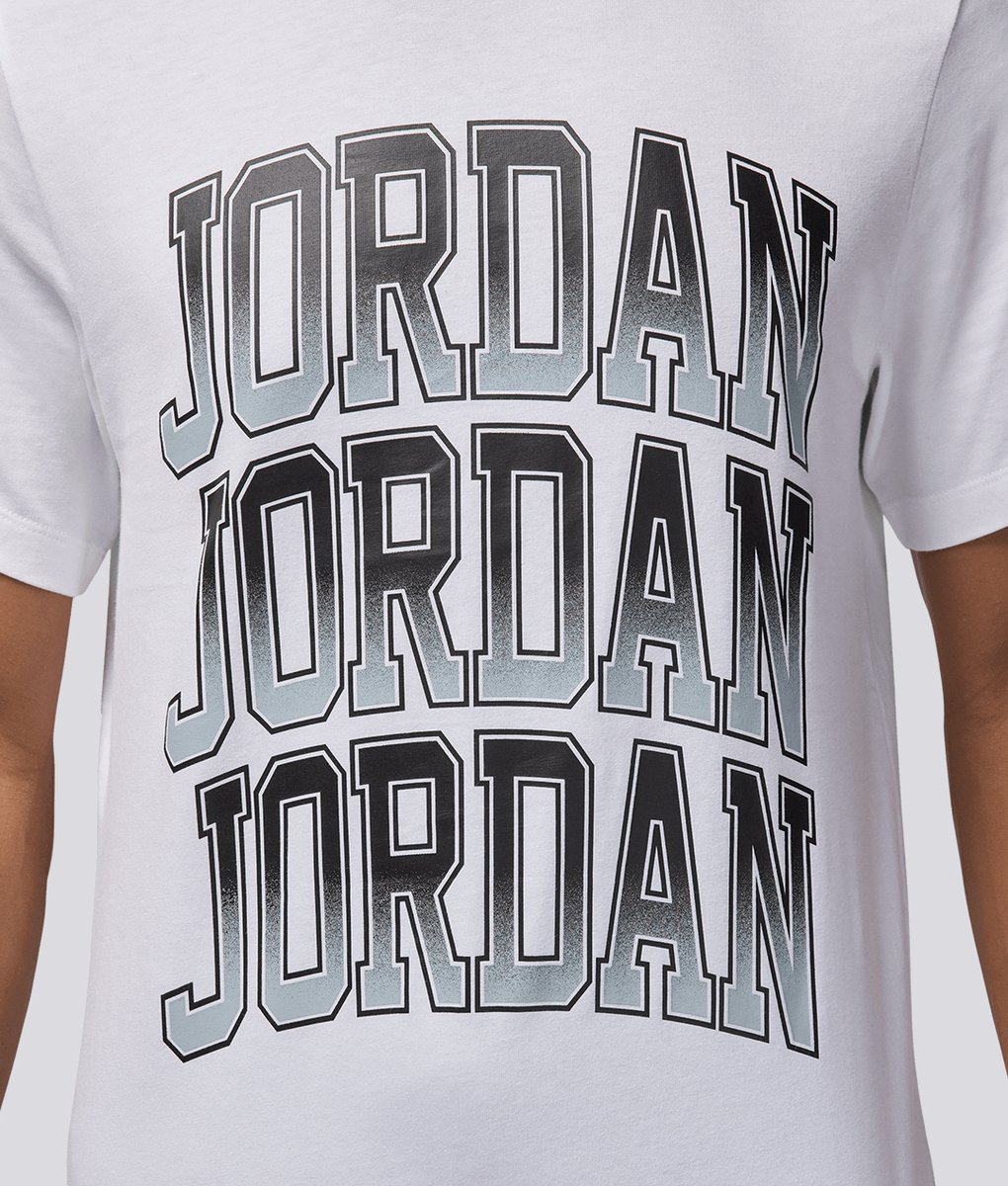 Jordan - JORDAN STACK SHORT SLEEVE T-SHIRT WHITE/BLACK l Buy Men's T ...