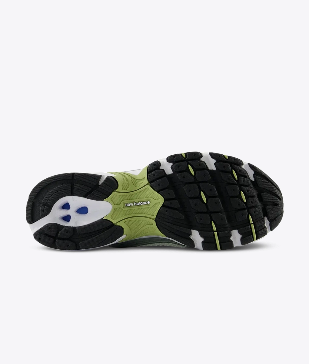 New Balance - NEW BALANCE 530 REFLECTION l BUY Men's Sneakers Online at ...