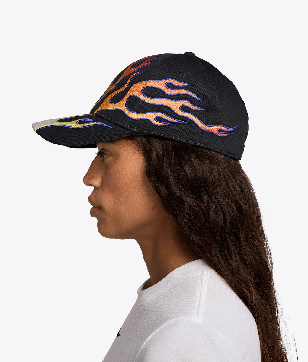 Nike - CLUB FLAME CAP - VegNonVeg
