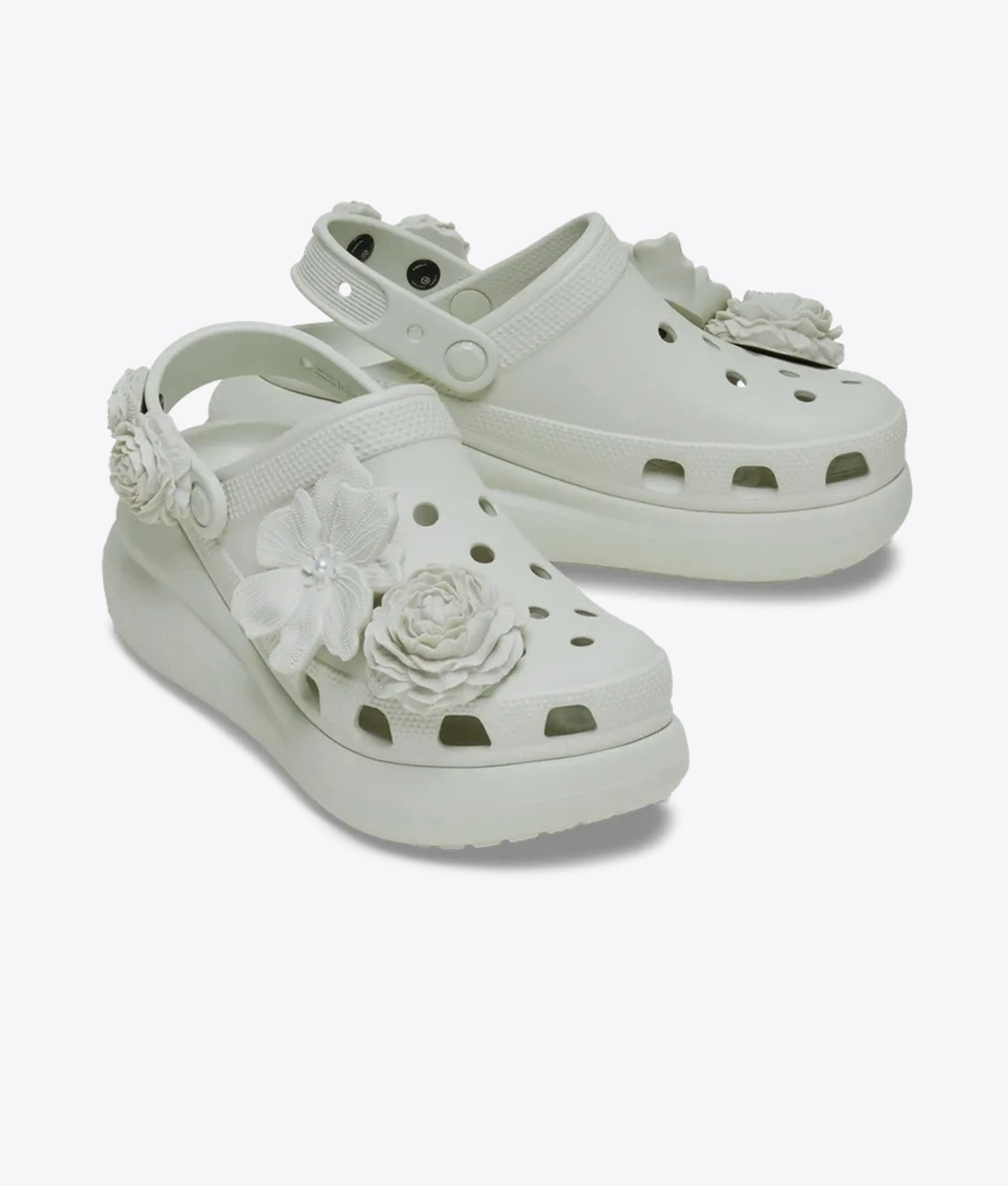 Crocs - CROCS CRUSH BOUQUET CLOG LINEN l Buy Women's Slides Online at ...