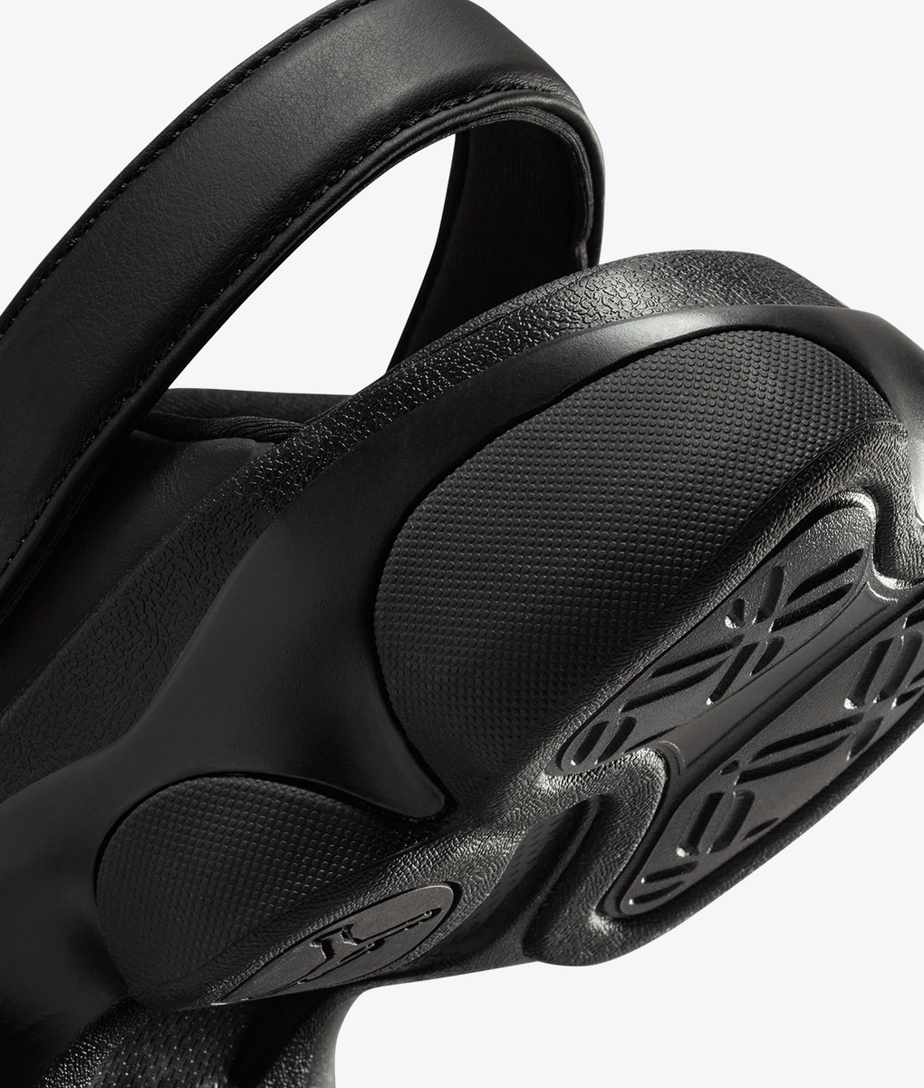 Jordan - JORDAN DEJA SANDAL BLACK/METALLIC GOLD l Buy Women's Slides ...