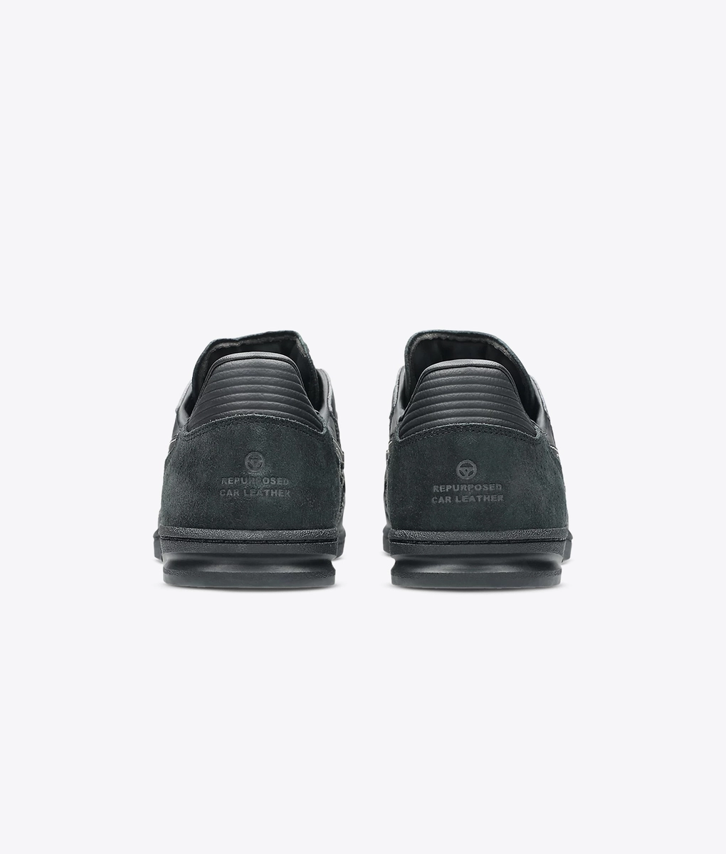 ASICS - ASICS X TOYODA GOSEI SKYHAND OG BLACK l BUY Men's Sneakers ...