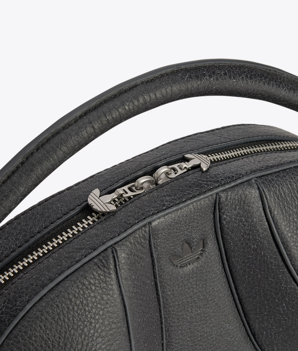 Adidas Originals - ADIDAS ORIGINALS X AVAVAV SCULPTED BAG BLACK l Buy ...