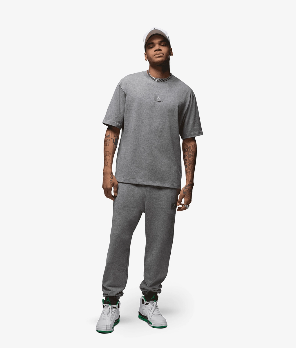 Jordan - JORDAN FLIGHT ESSENTIALS 85 SHORT SLEEVE CREW TEE CARBON ...