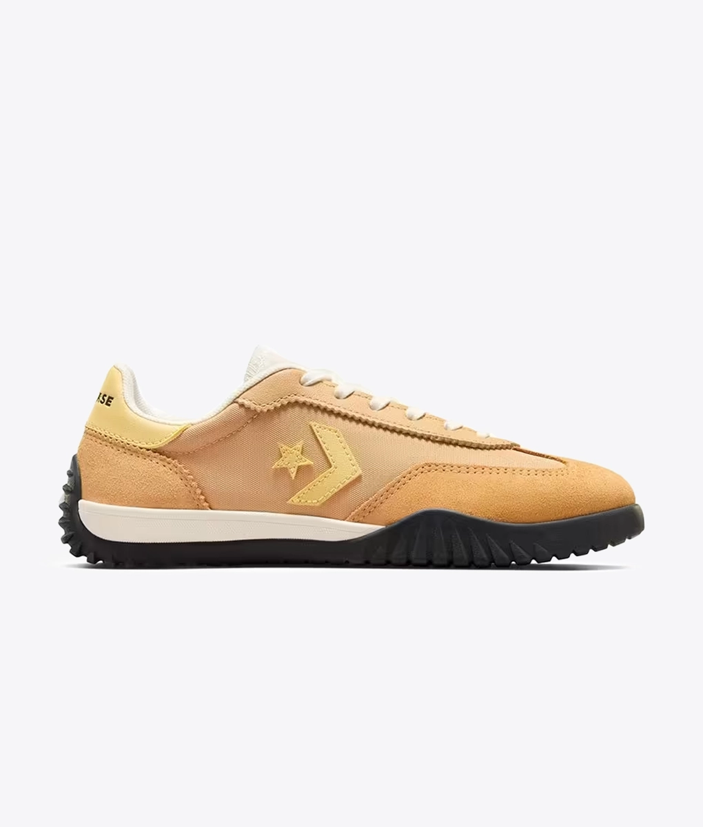 Converse - Converse Run Star Trainer Ox Sandy Shore/Bananas-Egret |Buy ...