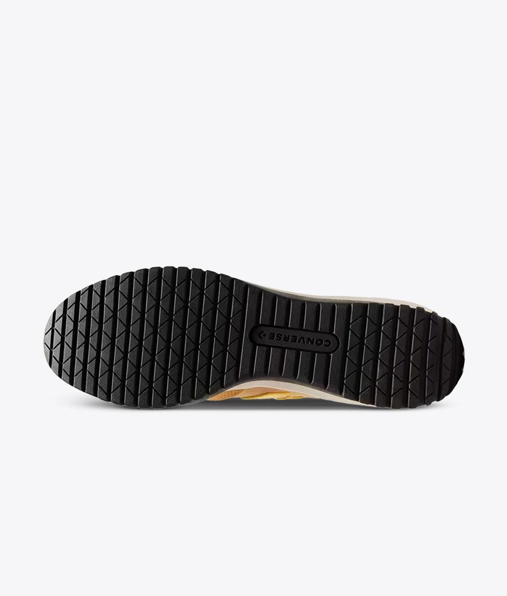 Converse - Converse Run Star Trainer Ox Sandy Shore/Bananas-Egret |Buy ...