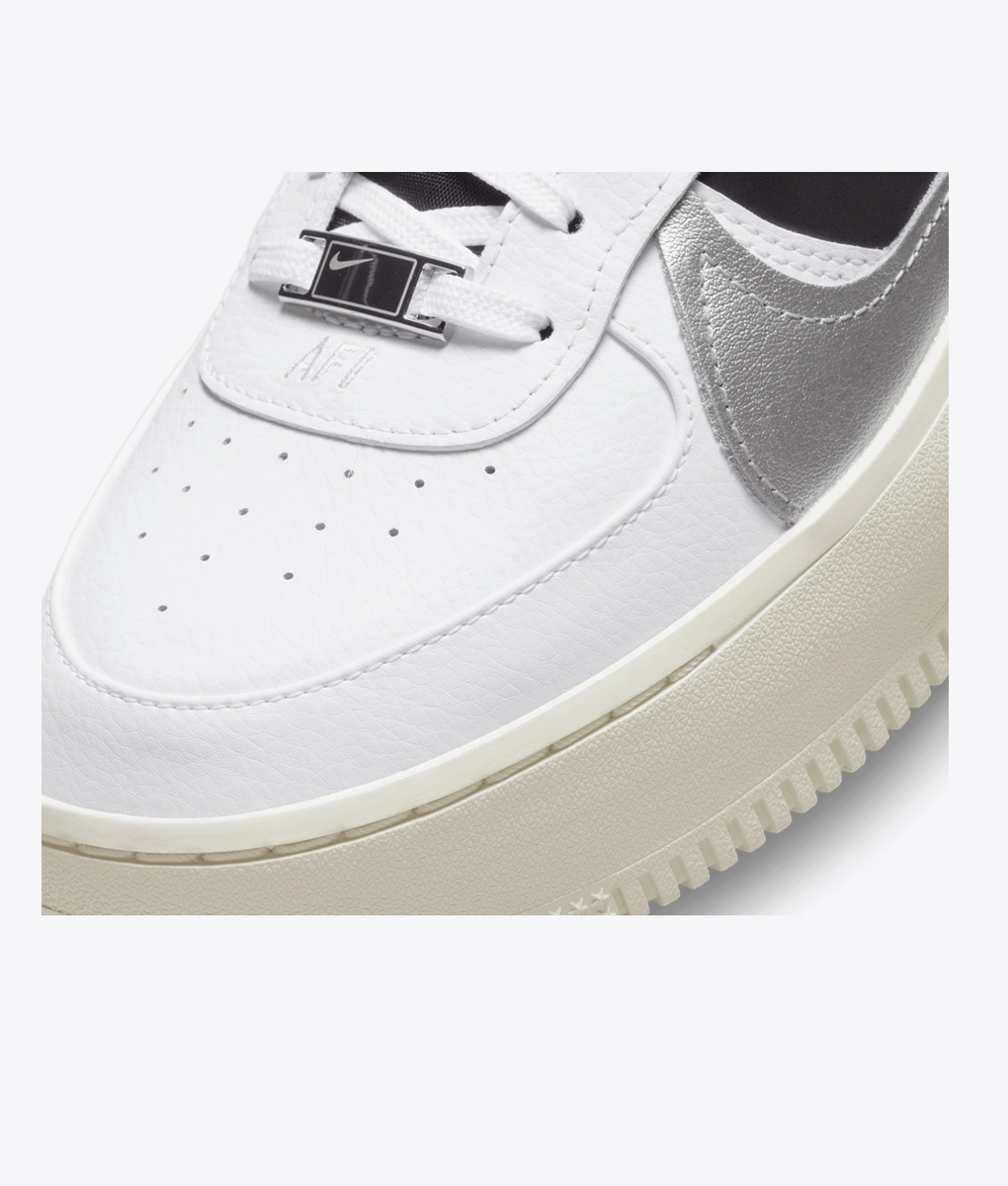 Nike - W Af1 PltAfOrm Lv8 - VegNonVeg