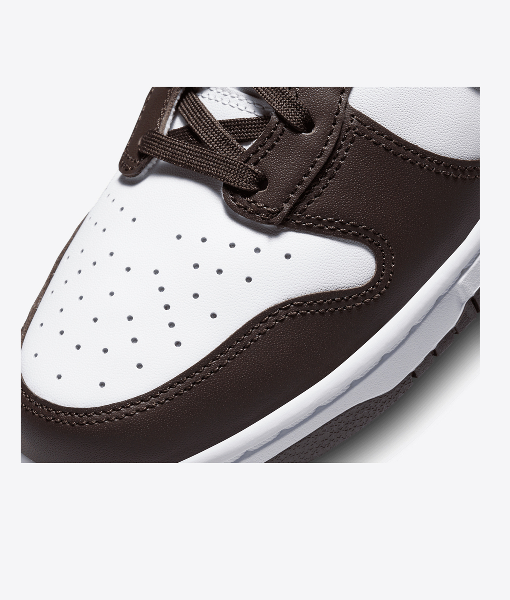 Nike - Elevate your sneaker game with the trendy NIKE DUNK HIGH RETRO ...