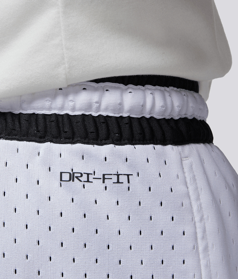 Jordan - M J DF SPRT DMND SHORT 'WHITE/BLACK/WHITE/WHITE' - VegNonVeg