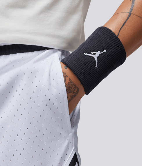 Jordan - M J DF SPRT DMND SHORT 'WHITE/BLACK/WHITE/WHITE' - VegNonVeg