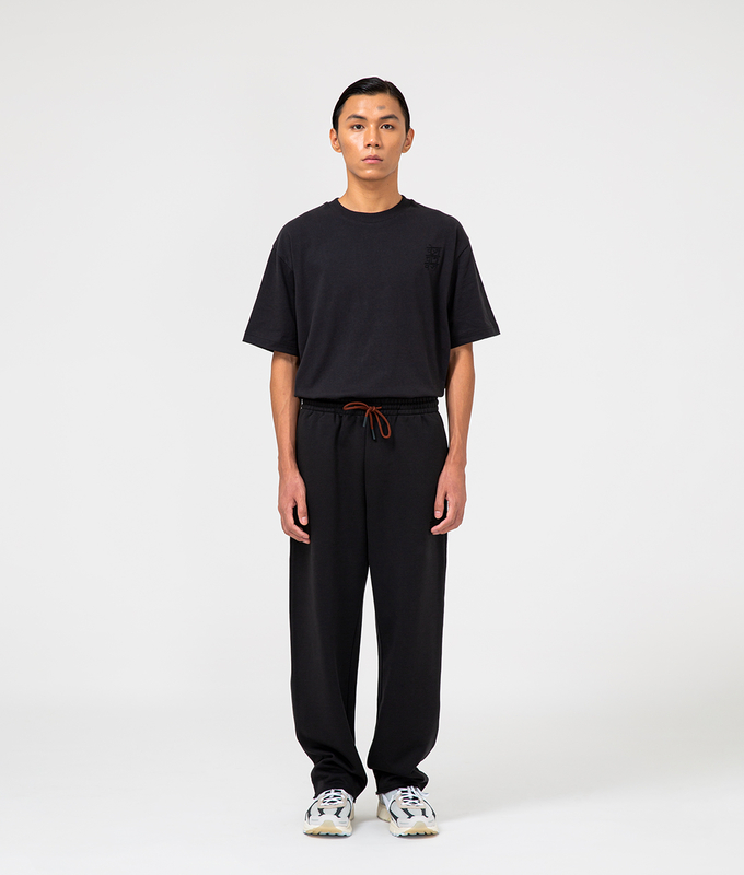 VegNonVeg - Essential Pants - VegNonVeg