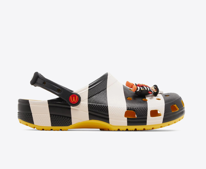 Crocs - X MCD CLASSIC CLOG HAMBURGLAR 'BLACK/WHITE' - VegNonVeg