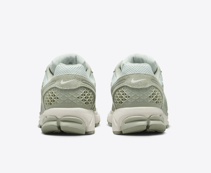 Nike - ZOOM VOMERO 5 'JADE HORIZON/PHANTOM-LIGHT SILVER-WHITE' - VegNonVeg