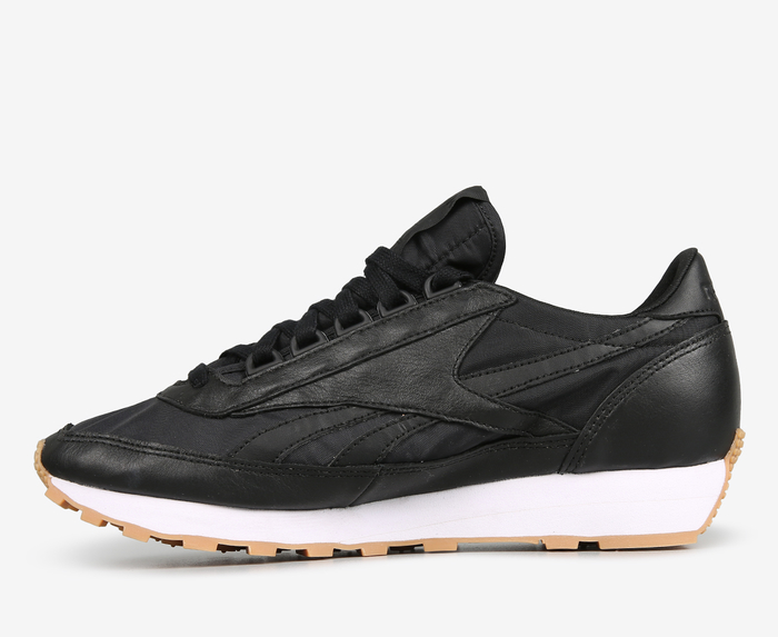 REEBOK - Reebok - AZTEC GARMENT AND GUM 'BLACK /WHITE/GUM' - VegNonVeg
