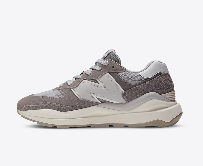 New Balance - 5740 'GREY' - VegNonVeg