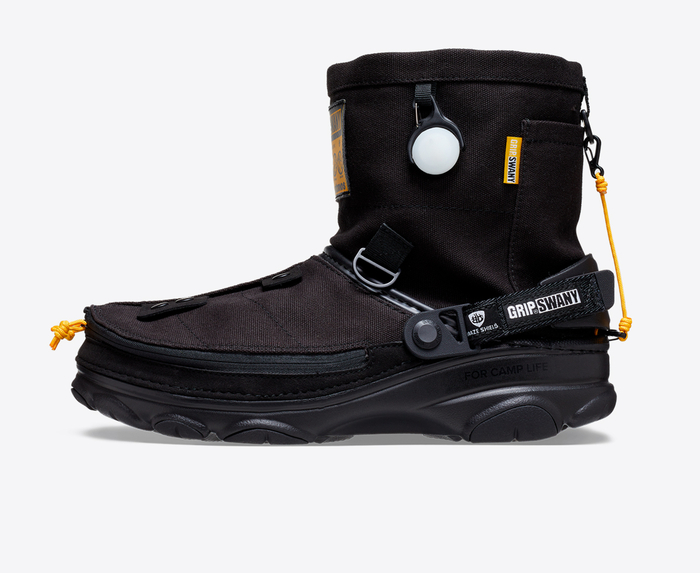 Crocs - X GRIP SWANY X ATMOS CLASSIC CLOG 'BLACK' - VegNonVeg